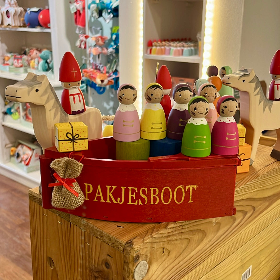 Home - De Grote Wolf – Houten Speelgoed regio Eindhoven